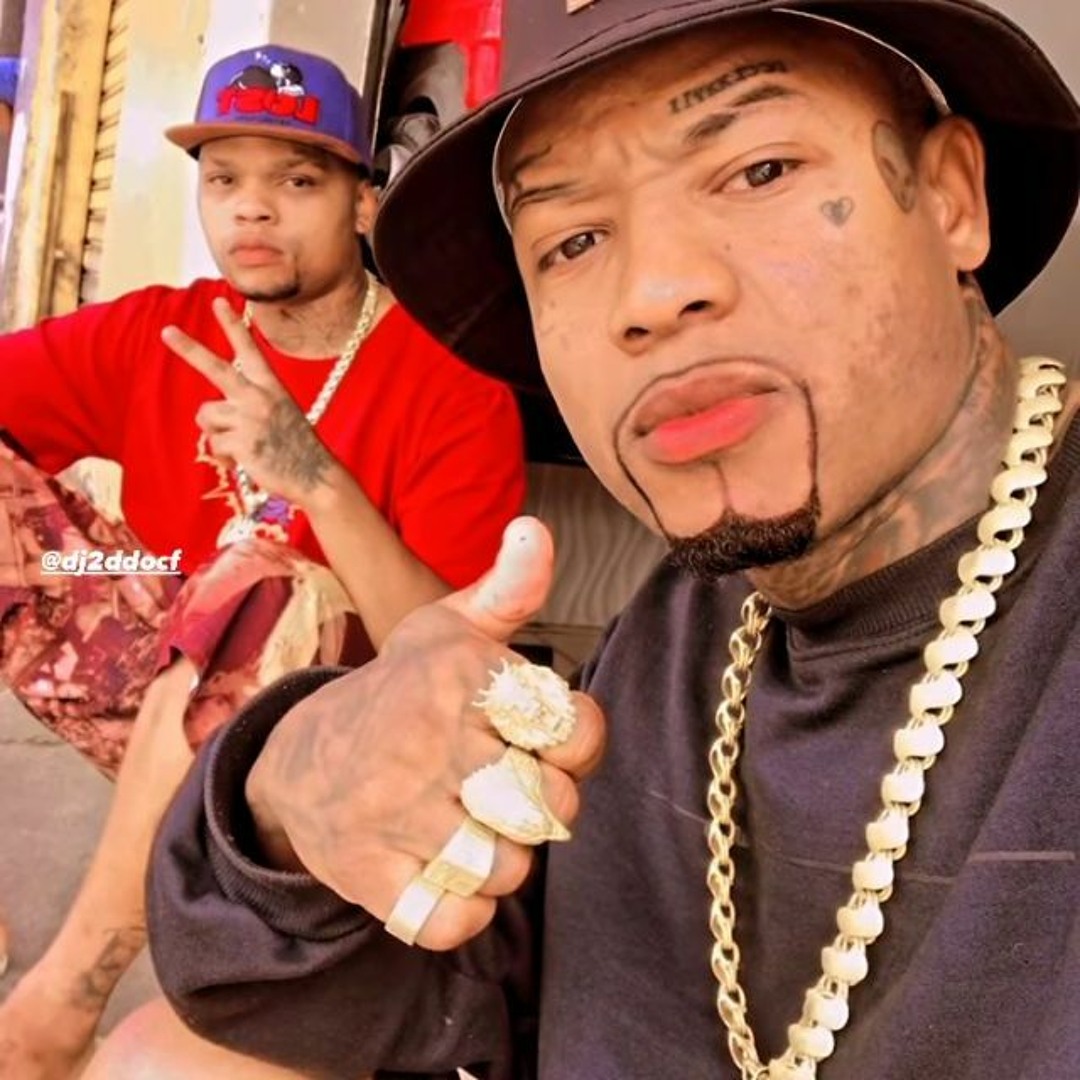 Stream MC DG CANALHAO=ARREDA A CALÇINHA DE LADO_DJ CHIMA=DJ 2D DO CF by ...