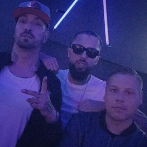 Stream TWOJA DUPA NIE CHCE PIWA PIĆ (Sentino x Diho x Malik x Avi ...