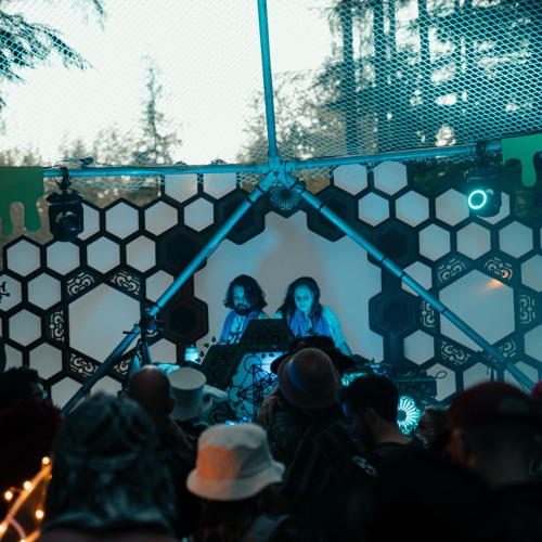 Stream APOG 2024 Sunset Set @ The Hive by The Silk Road | Listen online ...