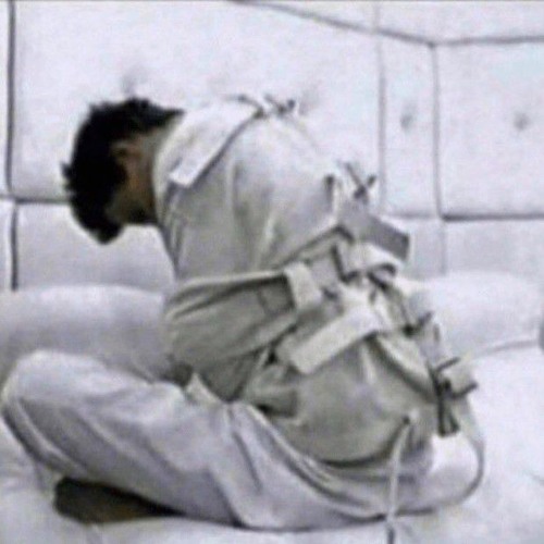 Stream broken by Vanitas de Gruvel | Listen online for free on SoundCloud