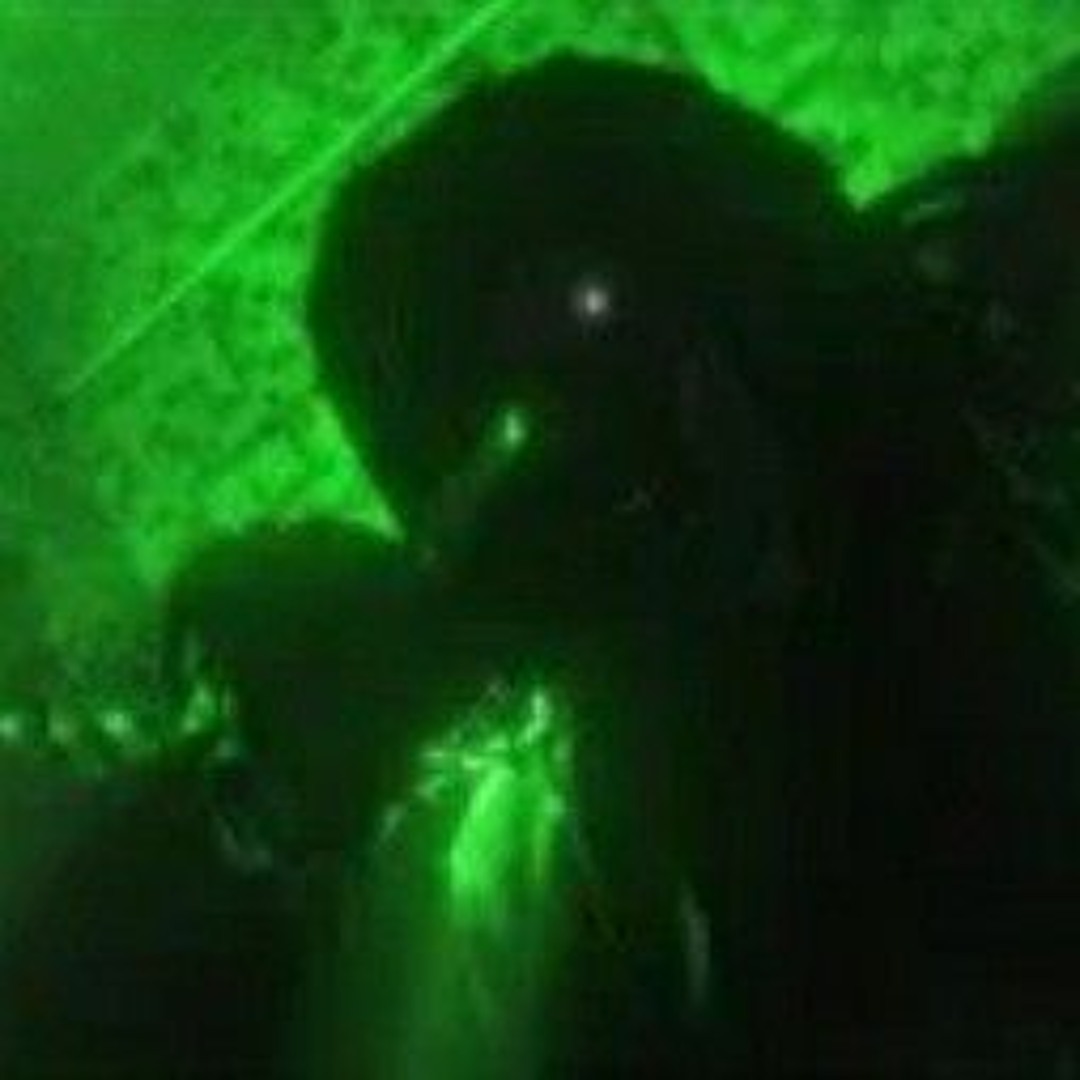 Stream ADOTT HILFIGER X KEVODAMENACE X VLONE - BEAT IT by GRIMEYKAT2003 ...