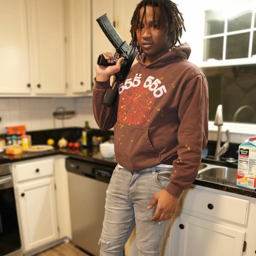 Stream Lil Kee - Miss Em by nofones | Listen online for free on SoundCloud