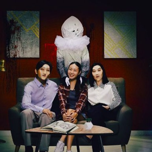 Stream Alienated Movie Download, Review, Trailer - Filmy4wap ịn latest ...