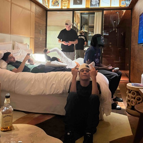 Stream Favé - QQChose by Favé | Listen online for free on SoundCloud