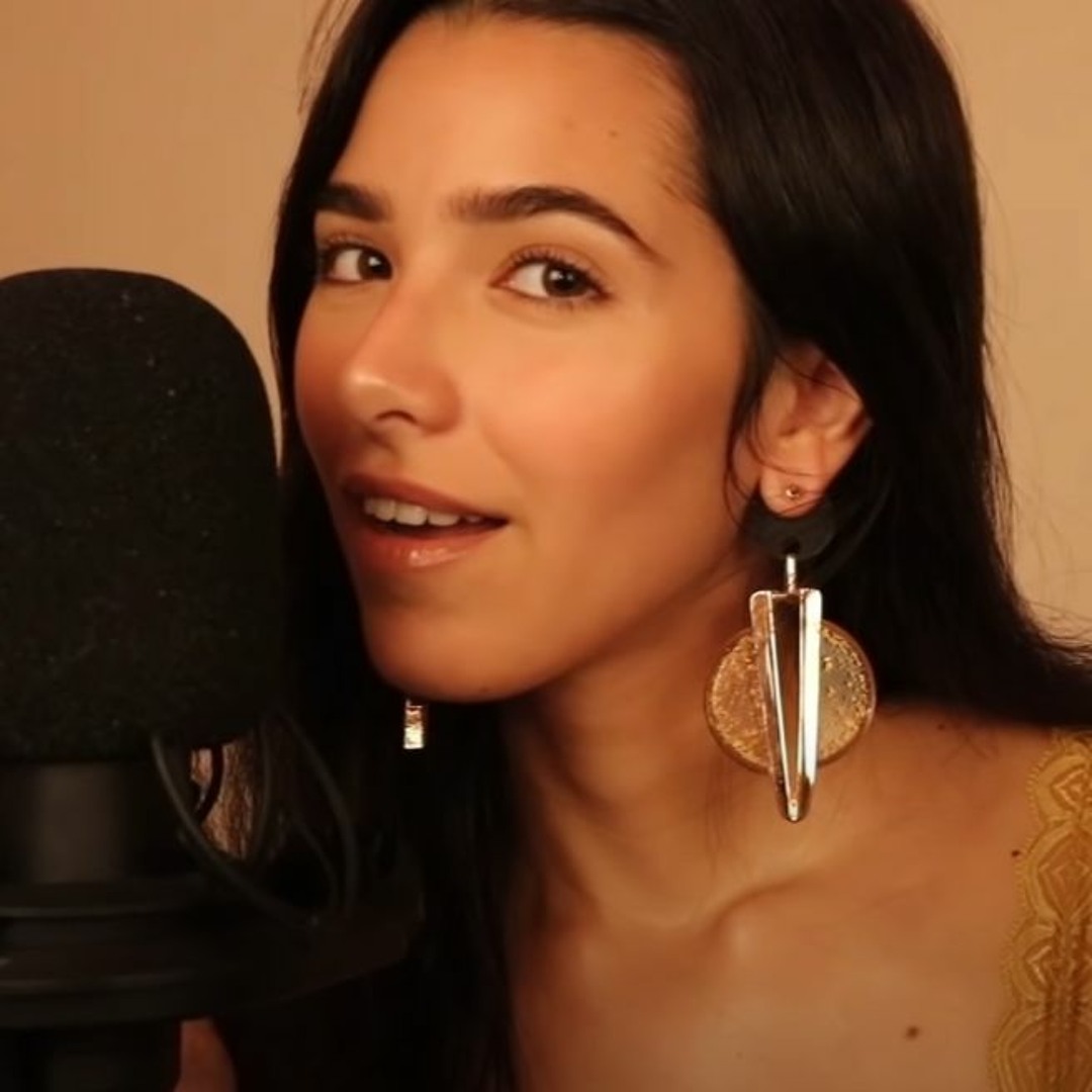 Stream ASMR Soft Mouth Sounds & Kisses - ASMR Glow by ASMR Enthusiast ...