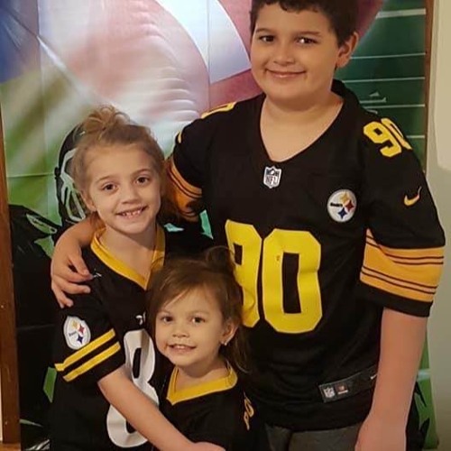 Stream LOVE MY FAMILY by dyson king | Listen online for free on SoundCloud