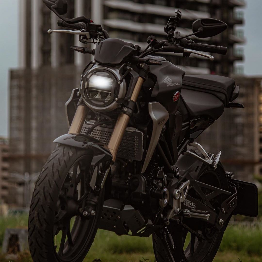 Stream episode Honda CB300R Engine and stock Exhaust sound by Bikeshala ...