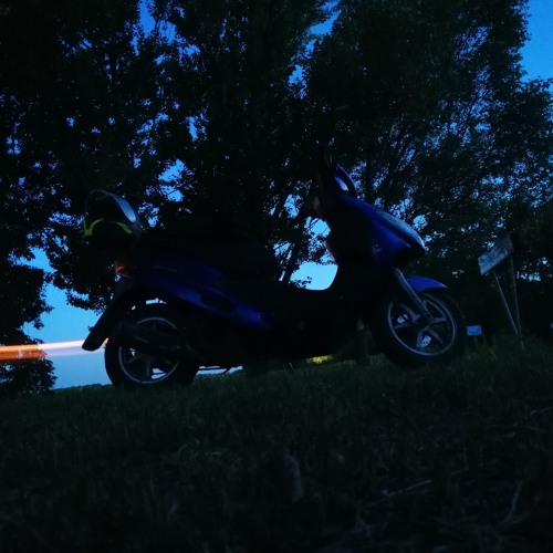 Stream Ricky Desktop - The Chicken Wing Beat (Chicken wing, chicken ...