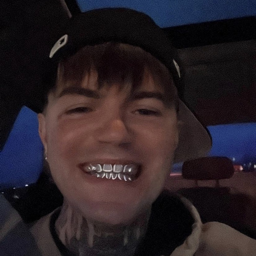 Stream Oliver Francis ~ Waifu (slowed) by EXPIREDTRI$RADIO | Listen ...