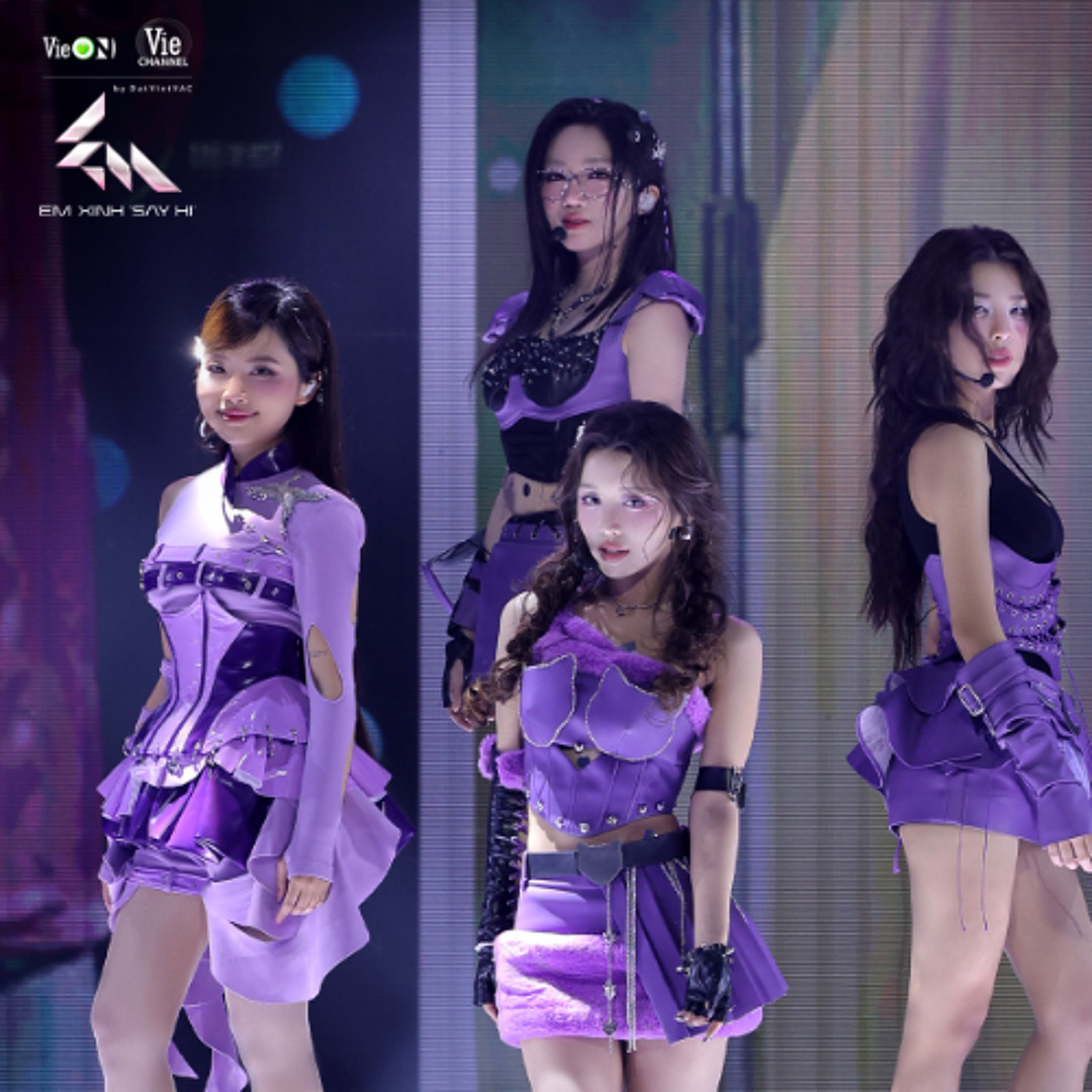 Listen to music albums featuring I'LL BE THERE - Orange, Phương Mỹ Chi ...