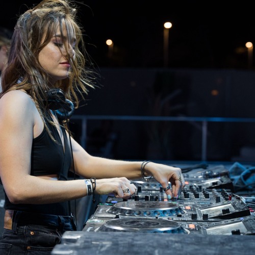 Stream AmyElle | Listen to AmyElle Mixtapes playlist online for free on ...