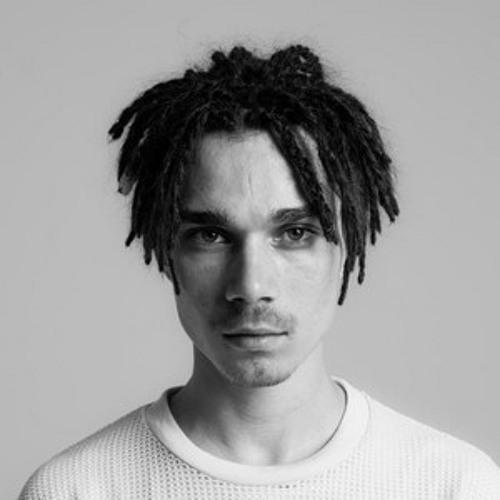 Stream TuneControl | Listen to Latyo és haze Kain, Ekhoe, Pogány Induló ...