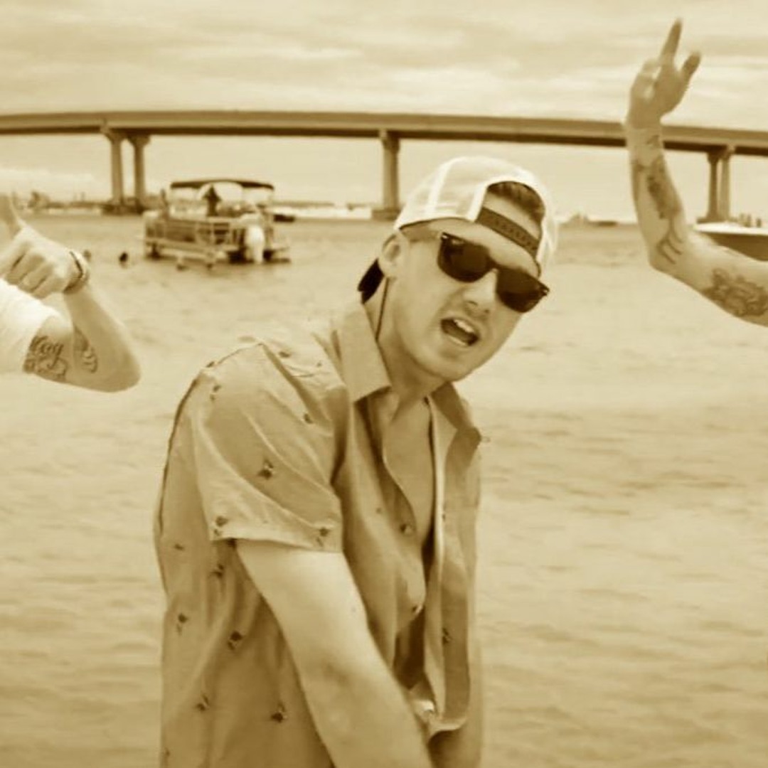 Stream Up Down - Morgan Wallen ft. Florida Georgia Line (dezzzy remix ...