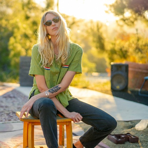 Stream Crossed Wires w/ Amanda Siegel 150722 by NTS Friday | Listen ...