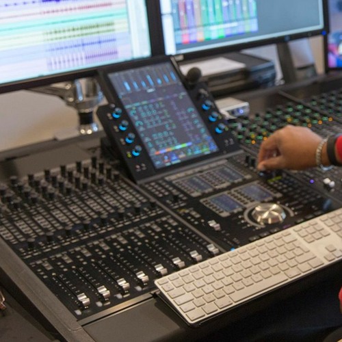 Stream episode Démo Radio - Liners by Ursus Studio podcast | Listen ...