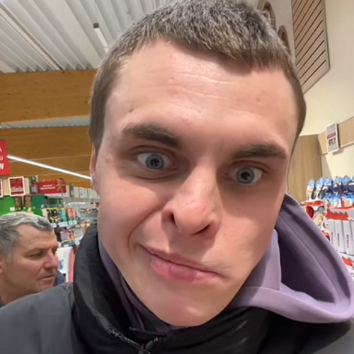 Stream Паша Техник (Kunteynir) - Рено Логан_(Muz-Monster.ru).mp3 by ...