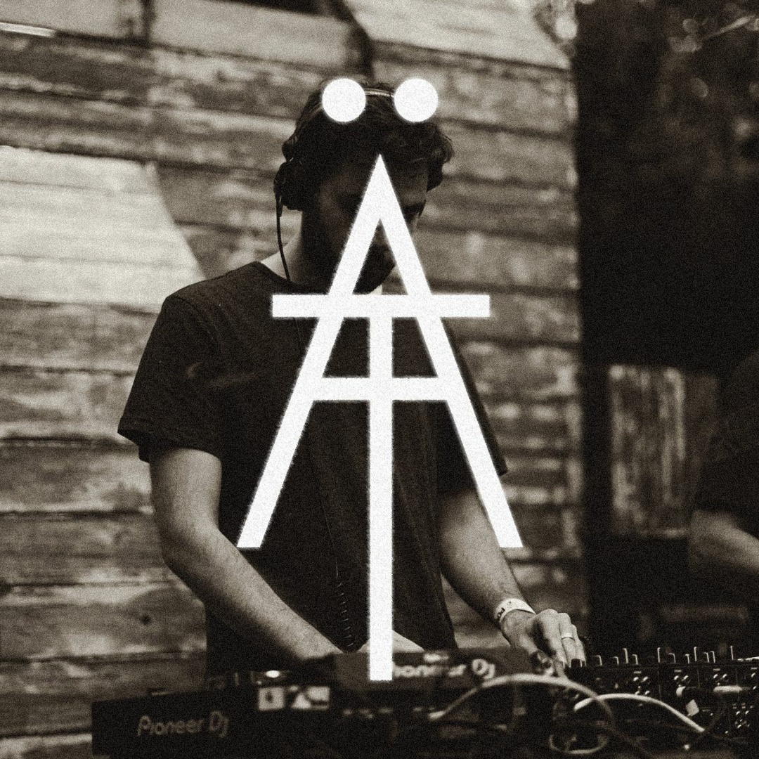 Stream Täino DJ Set @ Bukanyr Boat 〣 2023 by Täino | Listen online for ...