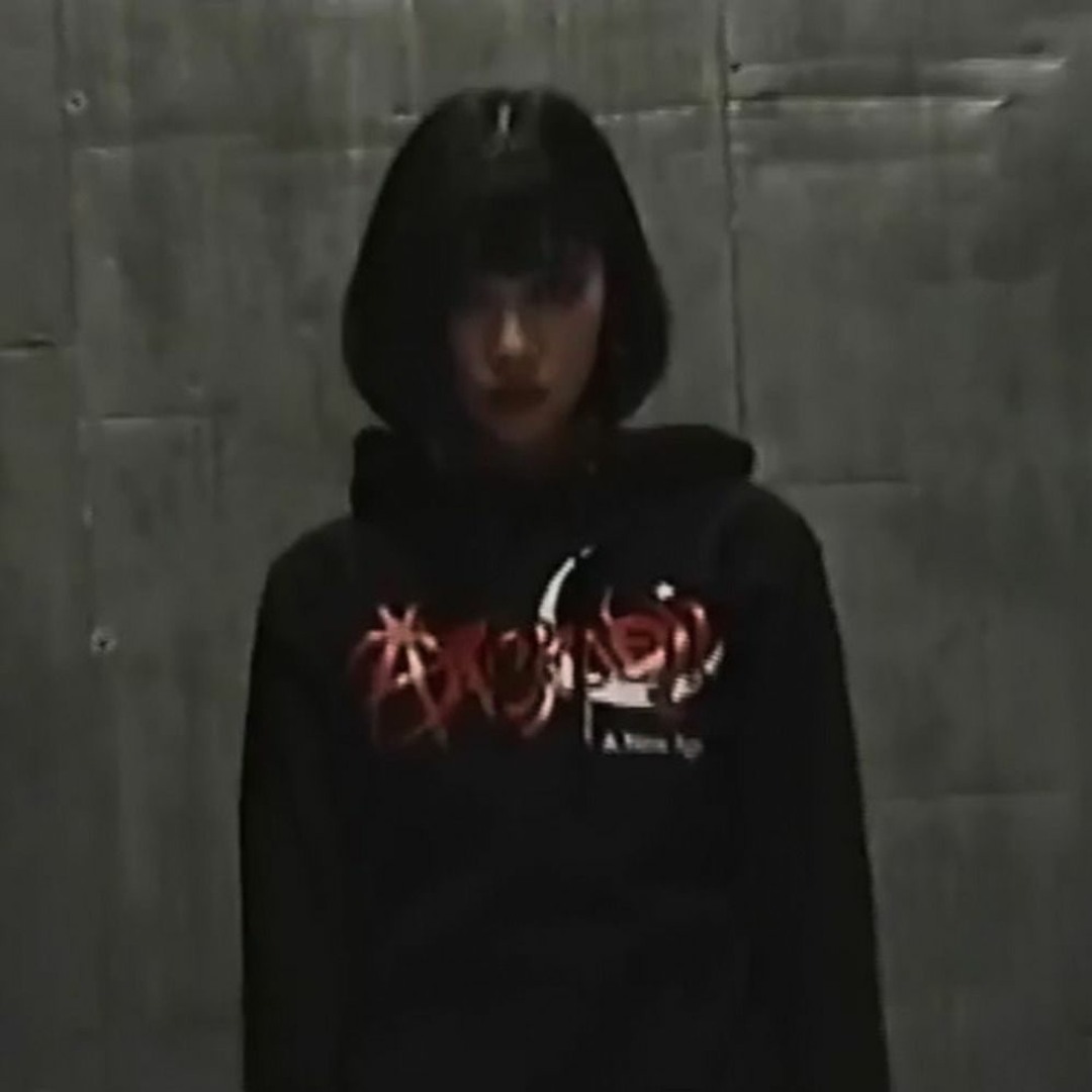 Stream spider (prod. Isak Roen + Key Kelly) by Isak Roen | Listen ...