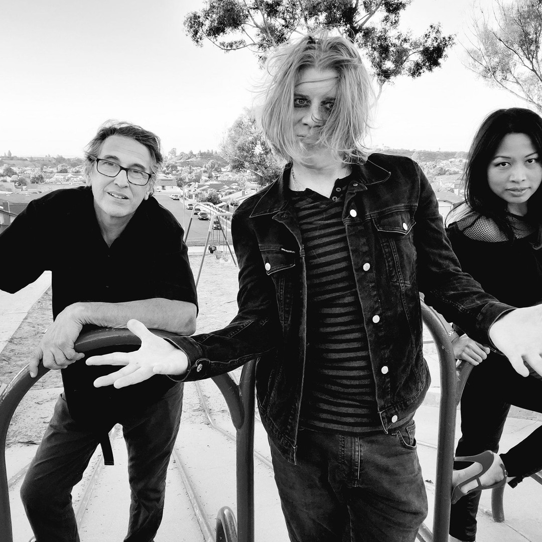 Stream 09 Machine Gun Heart by Wicked Echoes | Listen online for free ...