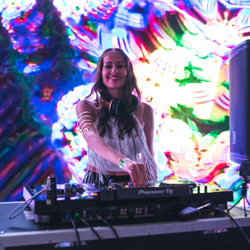 Stream NYE Y2K WAREHOUSE PARTY 2025 by Rob3rta | Listen online for free ...