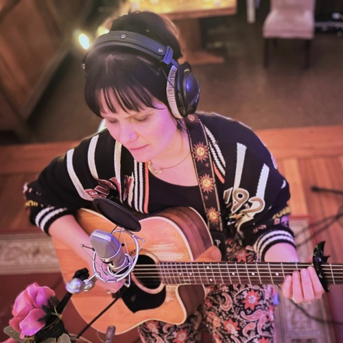 Stream LITTLE BLUEBIRD - LIVE by annaweatherup | Listen online for free ...