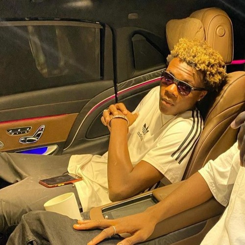 Stream STE - MILANO - Combine - AUDIO OFFICIELLE by judas over | Listen ...