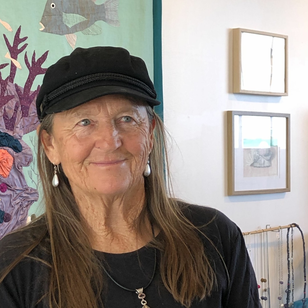 Stream UK - Born Jane Liddon Spent Most Of Her Life Off - Grid On Post ...