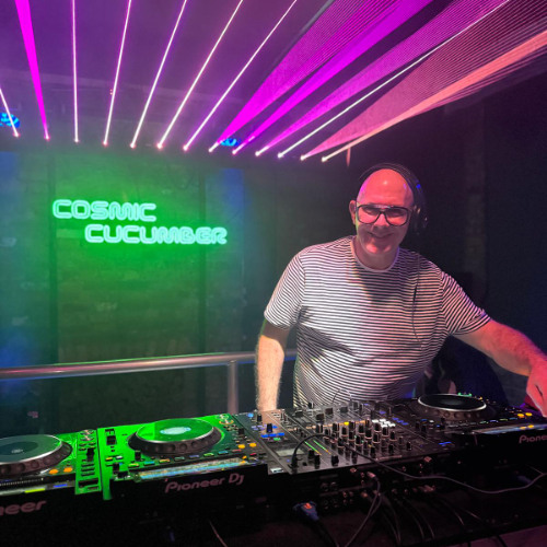 Stream The Hatch 13/02/26-Darron Jonas by Cosmic Cucumber | Listen ...