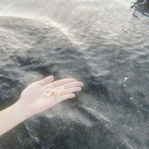 Stream the stone around my neck didn't let me float up by les | Listen ...