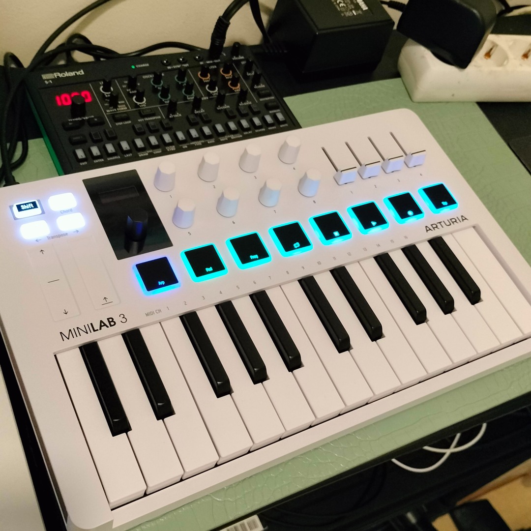 Stream Midi synth controler Testing in ableton live 12 suite by Martin ...