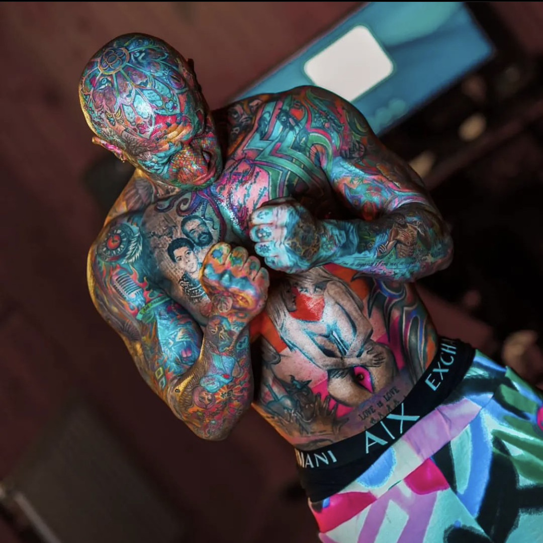 Stream amir tataloo behesht - concert Istanbul -کنسرت امیر تتلو by IH30 ...