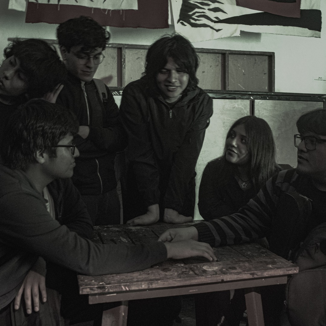 Stream LOL QUE MAL! by Accidentes y Casualidades | Listen online for ...