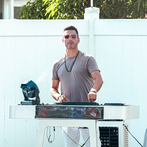Stream Roy’s 80s Mix 2024 summer by Roy G | Listen online for free on ... Stream Roy’s 80s Mix 2024 summer by Roy G | Listen online for free on ...