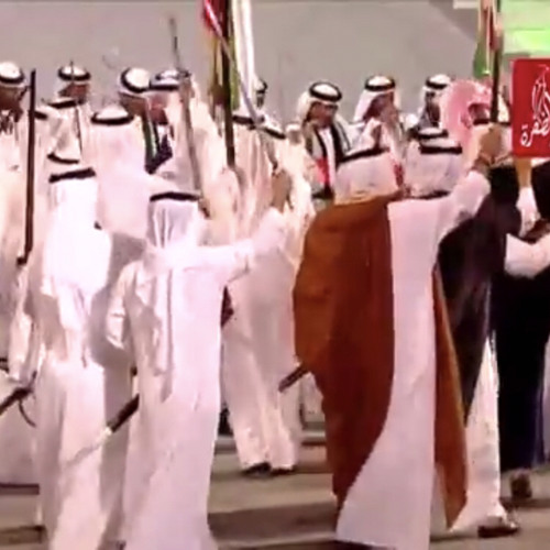 Stream SHEIKH MOHAMED BIN ZAYED DANCING ON ARAB ZAYED SONG by Ibrahim ...