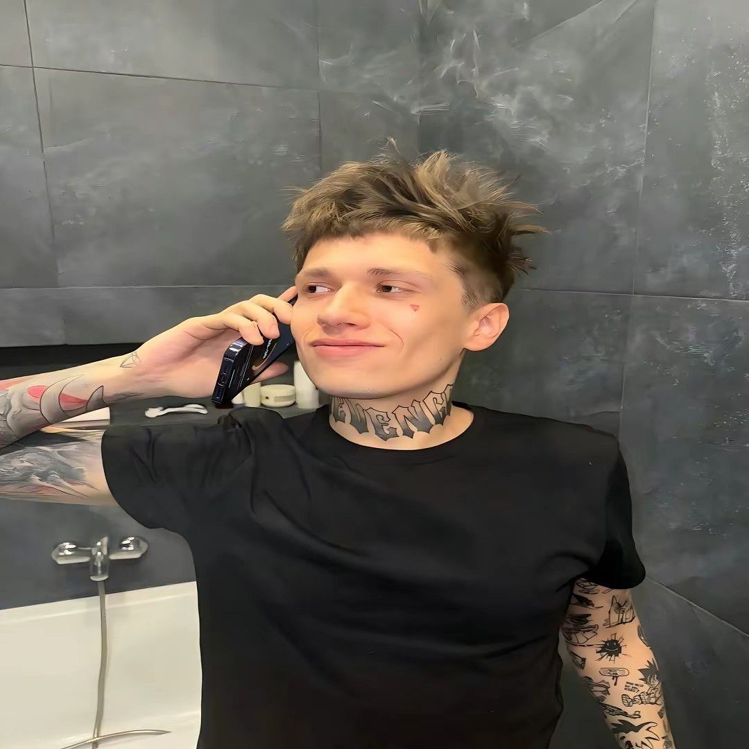 Stream wanderer #вандер🌧 | Listen to RUSSIAN SWAG / hoodtrap ...