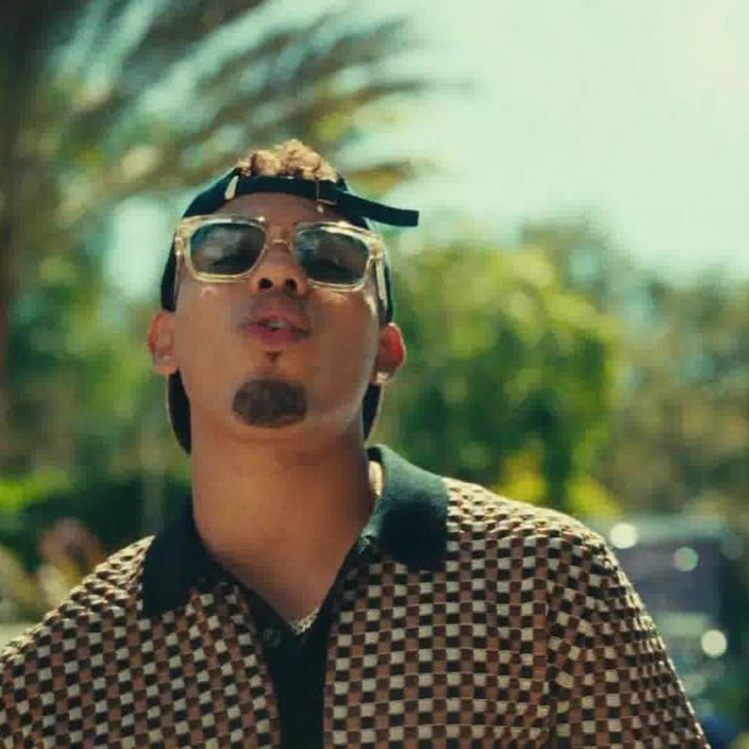 Stream Mera Woo, Myke Tower - La Falda (Remix) by MERA WOO | Listen ...