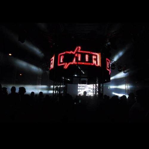 Stream Alexander howell sonido condor by gfm lakewood barrio | Listen ...