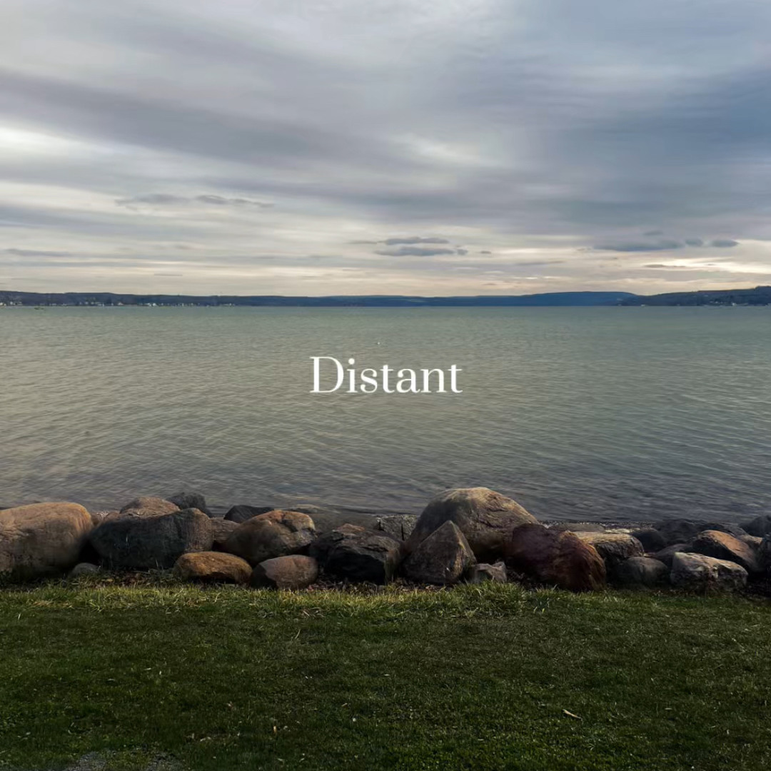 Stream Distant by Saysbri Archive | Listen online for free on SoundCloud