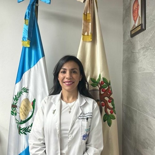 Stream Entrevista a Fabiola Reyes Arceo. Médico general, ortopedista y ...