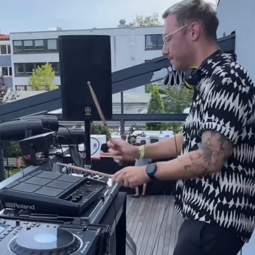Stream Alex Volta @Finest Electronics Rooftop Party by JELLL | Listen ...