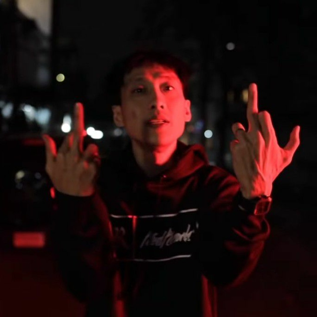 Listen to หน้าส้นตีน P9D by MR._K94 in ไครวย playlist online for free ...