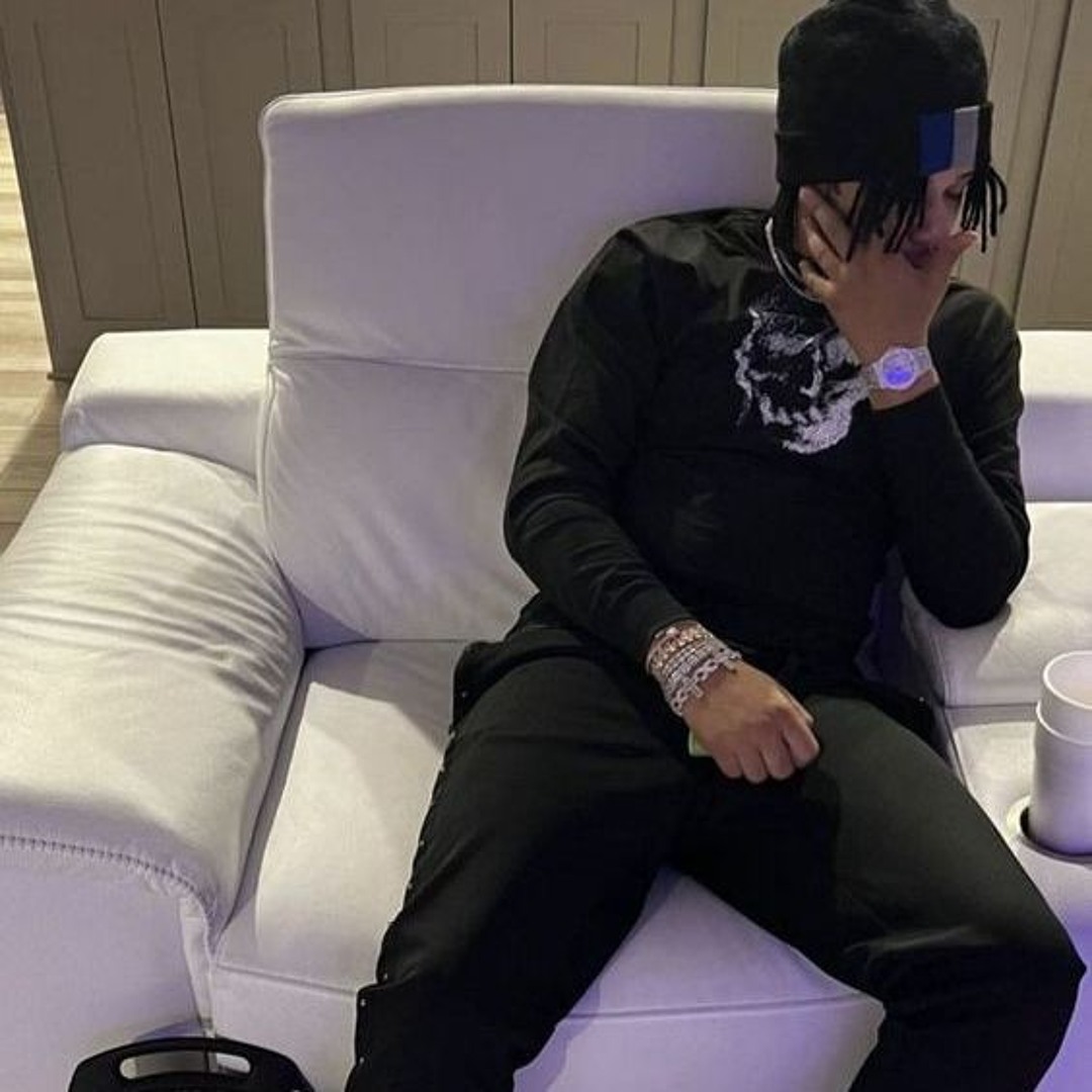 Stream 𝐔𝐍𝐑𝐄𝐋𝐄𝐀𝐒𝐄𝐃 | Listen to Summrs playlist online for free on SoundCloud