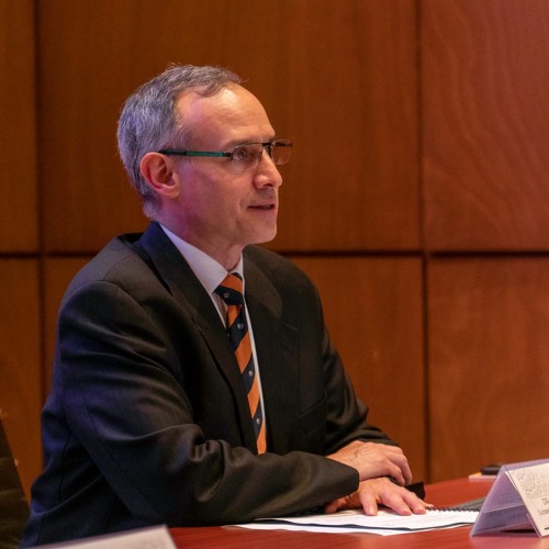 Stream Entrevista con Gabriela Warkentin y Javier Risco en Así las ...