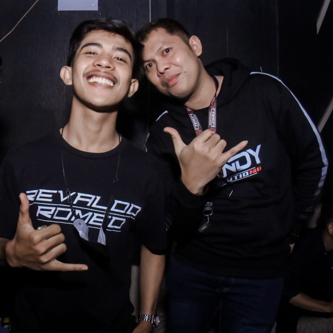 Stream SWEET BUT PSYCHO [ M4RUDUT X FANDY NASUTION X REVALDO ROMEO ...