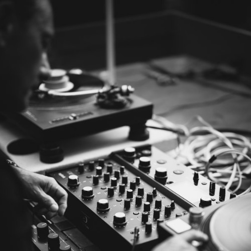 Stream DIN DAA SJAMES JAZZREEL EDIT by SJAMES | Listen online for free ...