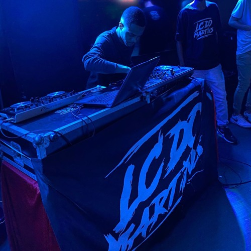 Stream MC TARAPI - VOU REPRESENTA [ DJ LC DO MARTINS ] by DJ LC do ...