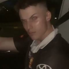 Roy Bee's Instagram, Twitter & Facebook on IDCrawl