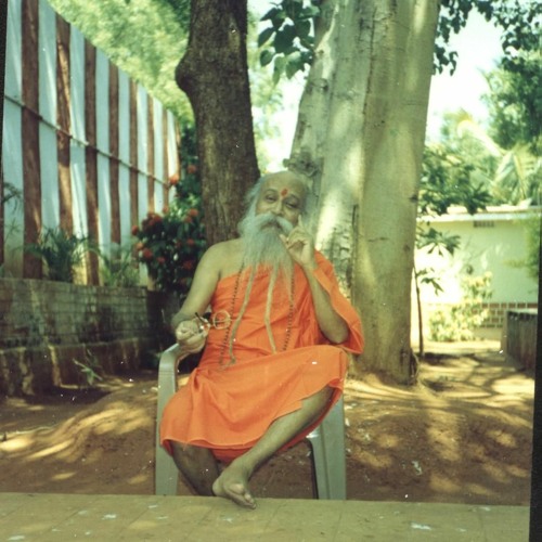 Stream Sri Poornananda Vaani Part I - మధురం మధురం గురుమంత్రం by Challa ...