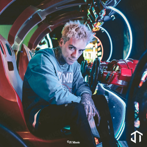 Stream Phix - PUNCHING IN A DREAM by JI Music | Listen online for free ...