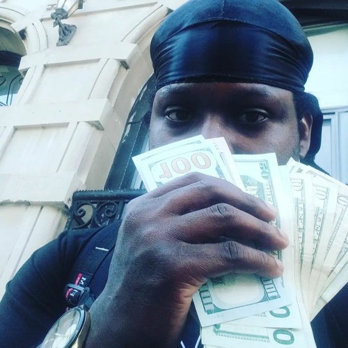 Chief Keef Holding Money